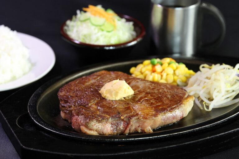 ステーキハウス・テキサス｜創業45年突破、時代を超えて愛される老舗ステーキ店の地域密着型経営のあり方とは？ | BEEF CREATOR